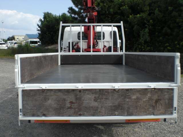 【LYC-1019】H18.7三菱のキャンター 3.4tワイドロングユニック製5段クレーン 2.93t吊り フックイン｜中古トラックならゲットラック