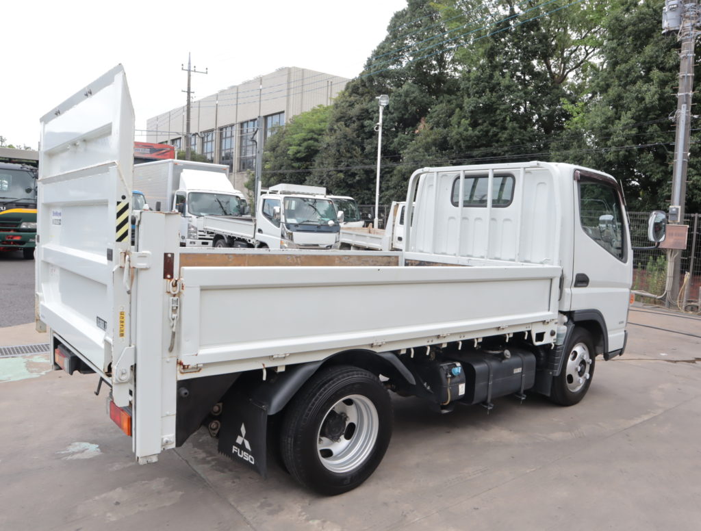 【PZH-1285】H28.9三菱のキャンター 2t標準ショート平ボデー 垂直ゲート 全低床｜中古トラックならゲットラック