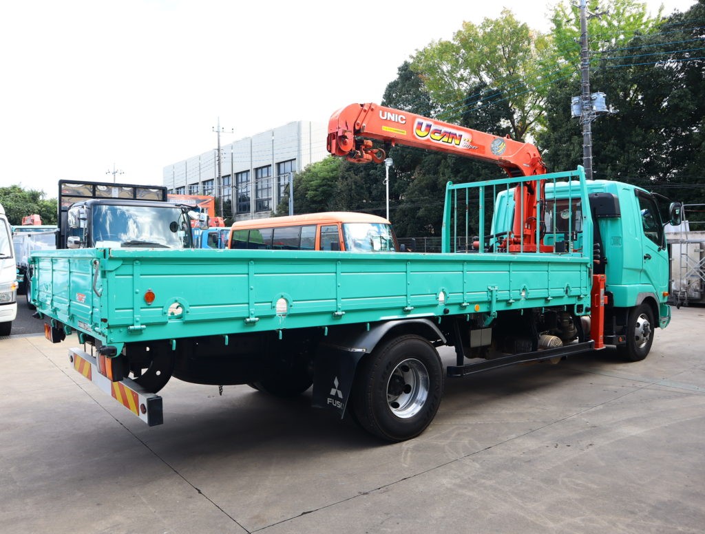 【PZC-1100】H28.9三菱のファイター 4t標準ユニック製3段クレーン 2.93t吊り ラジコン フックイン ベッド付｜中古トラックならゲットラック