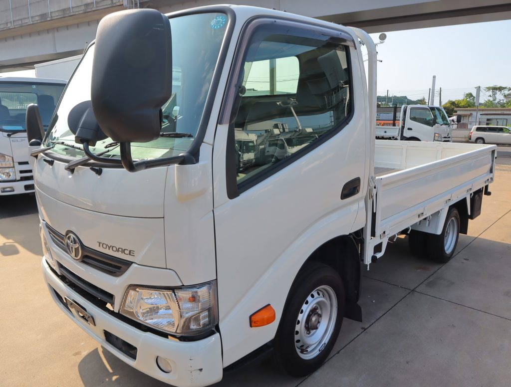 【PZH-8983】R2.3トヨタのトヨエース 1.25t標準ショート平ボデー ガソリン 低床｜中古トラックならゲットラック