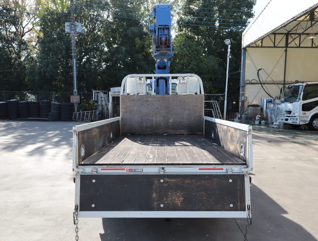 【PZC-5685】H28.6いすゞのエルフ 2t標準ショートタダノ製3段クレーン 2.53t吊り ラジコン フックイン 全低床｜中古トラックならゲットラック