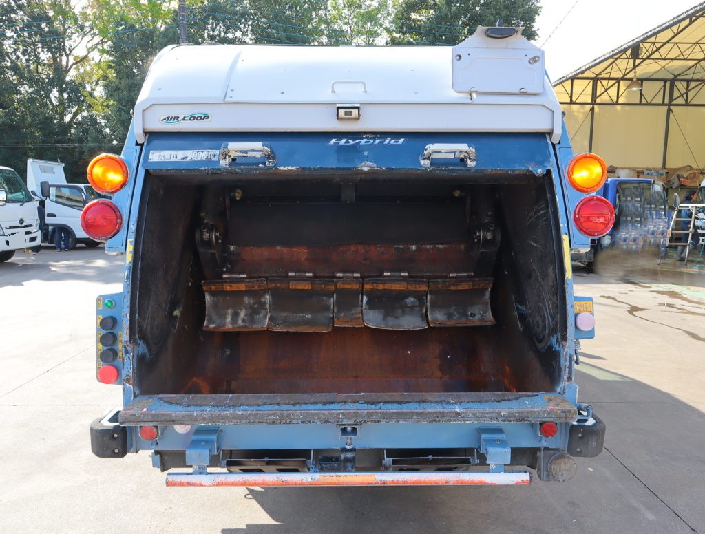 【PZP-1567】H27.3日野のデュトロ 2tパッカー車（プレス式） 4.3立米 ハイブリッド｜中古トラックならゲットラック
