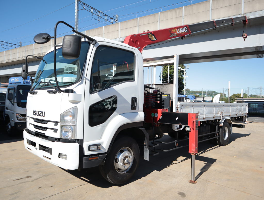 【PZC-6840】H29.3いすゞのフォワード 4t標準ユニック製4段クレーン 2.93t吊り ラジコン フックイン ベッドレス｜中古トラックならゲットラック