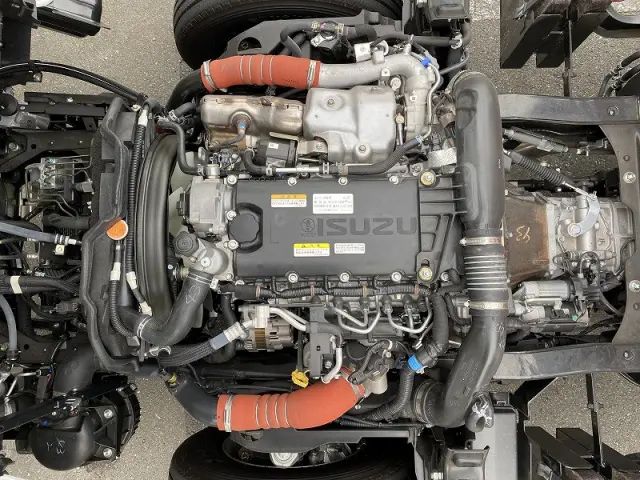 いすゞのエルフ 2t標準ロングユニック製4段クレーン 2.63t吊り ラジコン 高床 4WD｜中古トラックならゲットラック