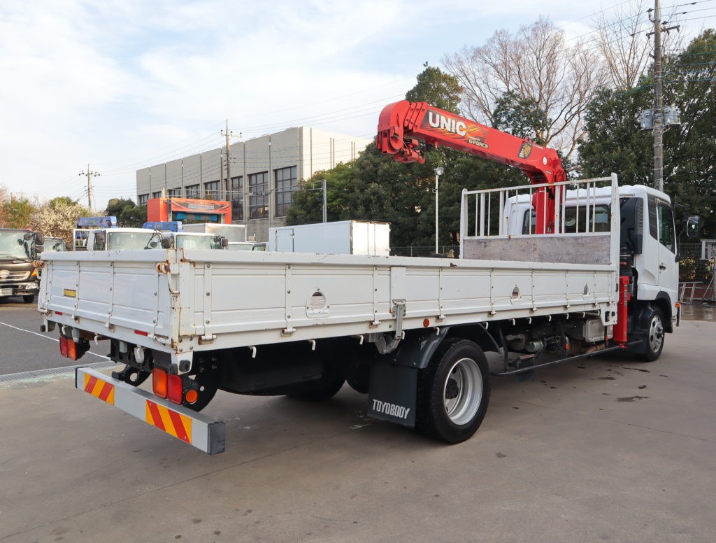 【PZC-3247】H29.11UDのコンドル 4t標準ユニック製4段クレーン 2.93t吊り ラジコン フックイン ベッド付｜中古トラックならゲットラック